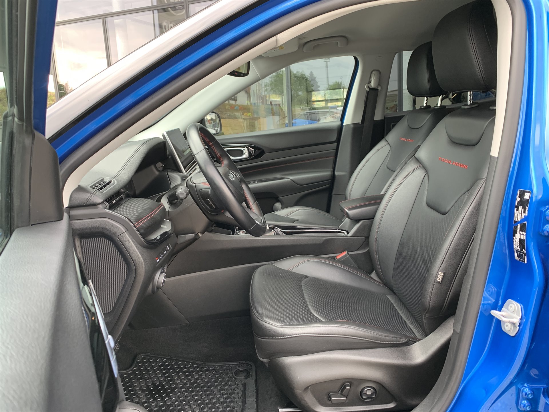 JEEP Compass 1.3 PHEV Trailhawk AT 4xe Allrad 179 PS – movec Demo Website